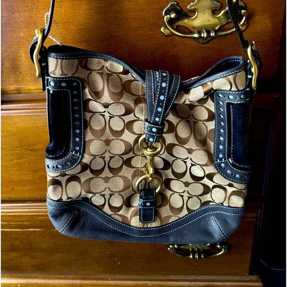 Coach | Bags | Coach Logo Shoulder Bag Blue And Blue Polka Dot With ...
